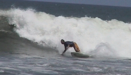 Surfing Technique: How to Perform a Bottom Turn